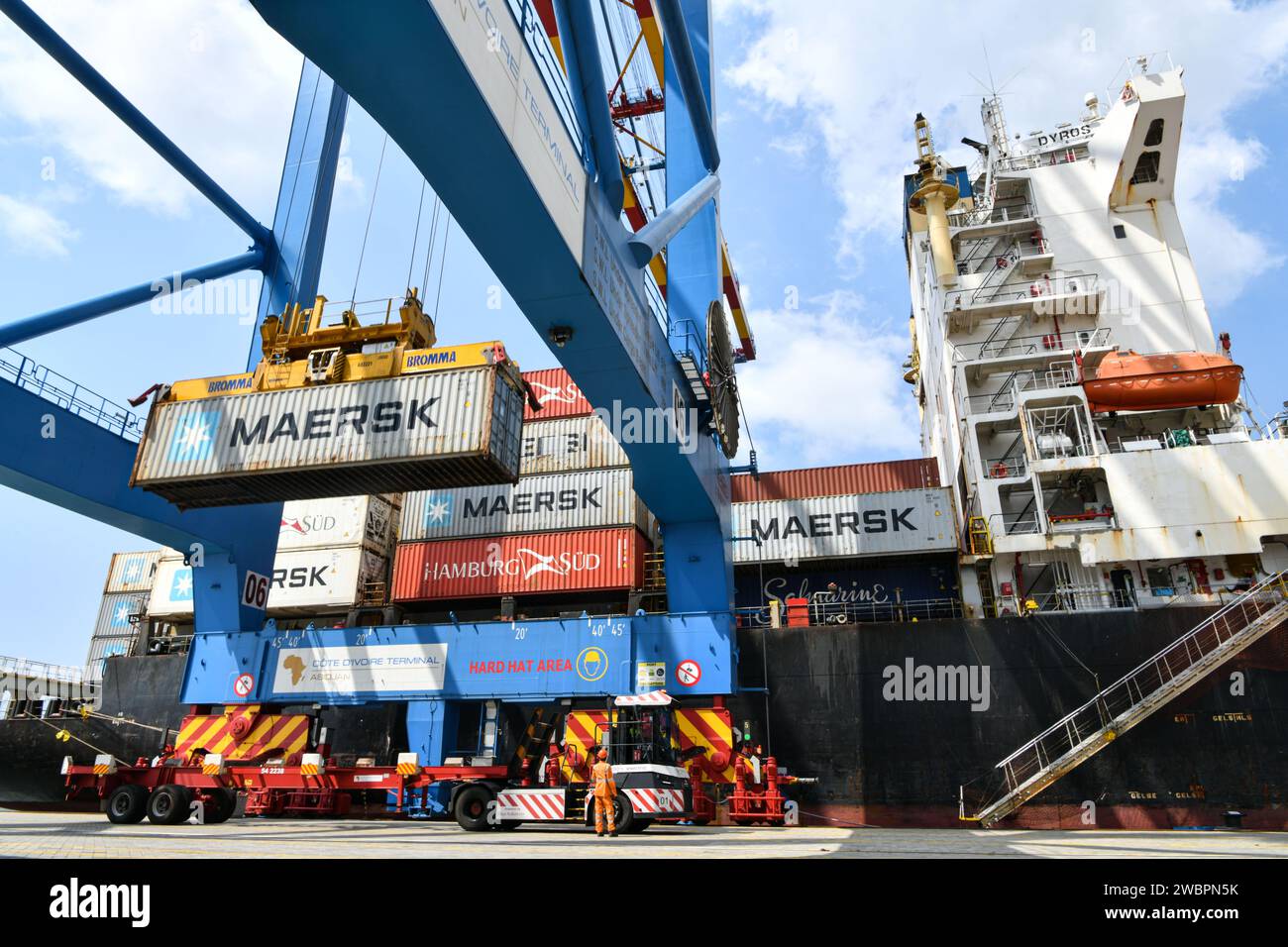 Abidjan, Cote d'Ivoire. 11th Jan, 2024. A cargo ship is seen at a wharf ...