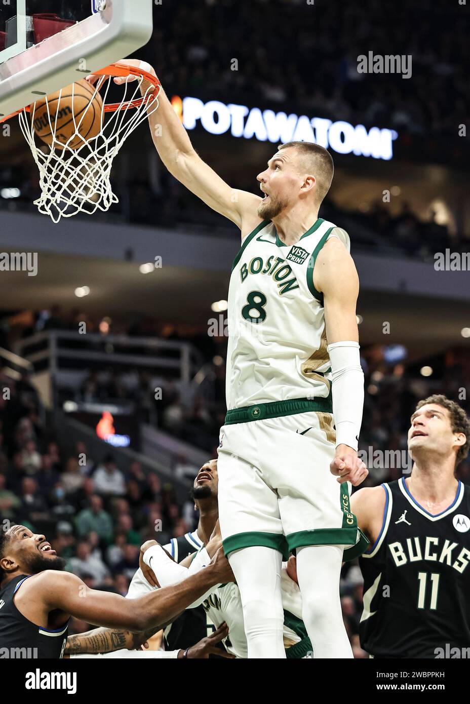 Kristaps porzingis boston hi-res stock photography and images - Alamy