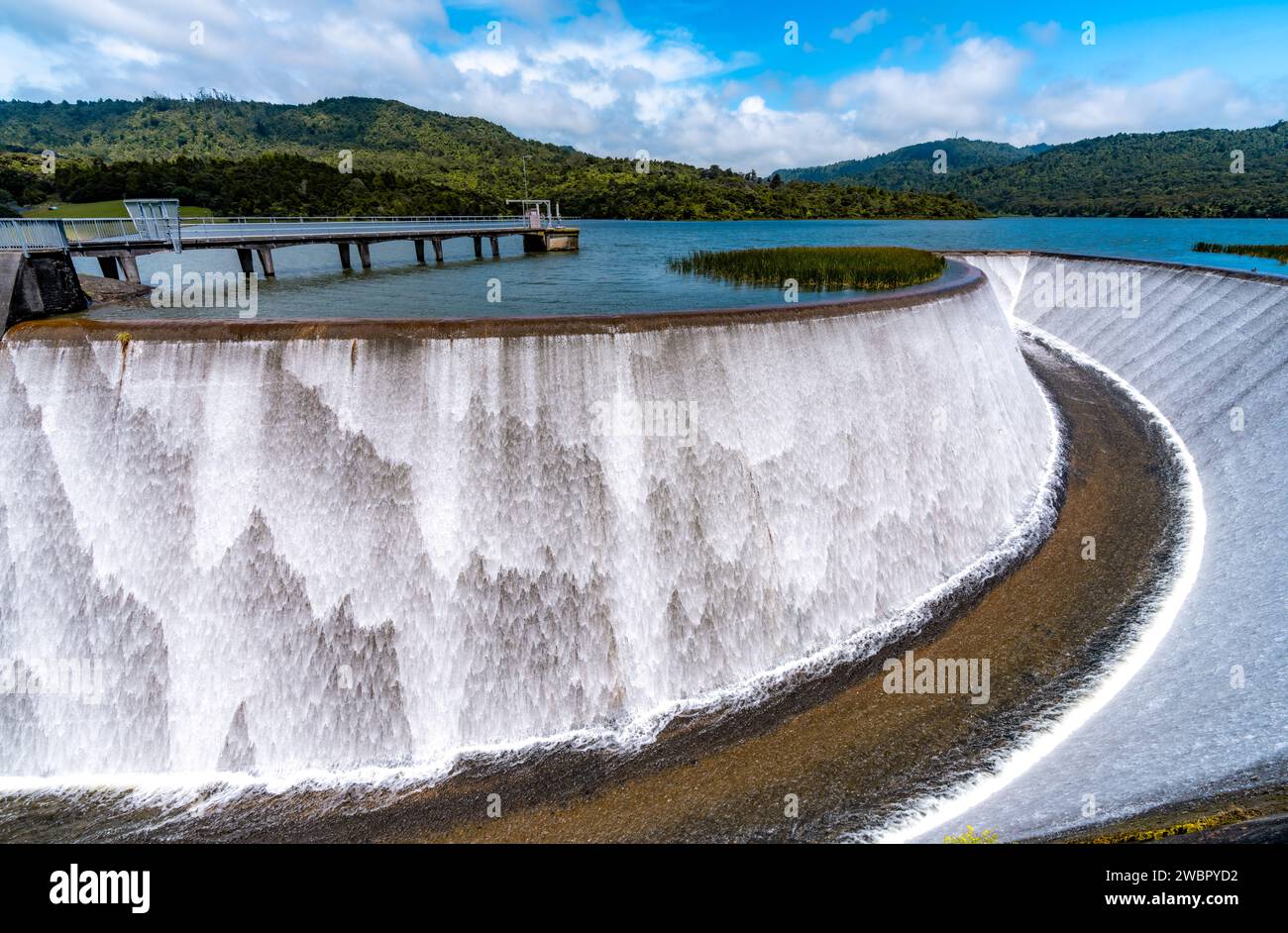Dam auckland hi-res stock photography and images - Alamy