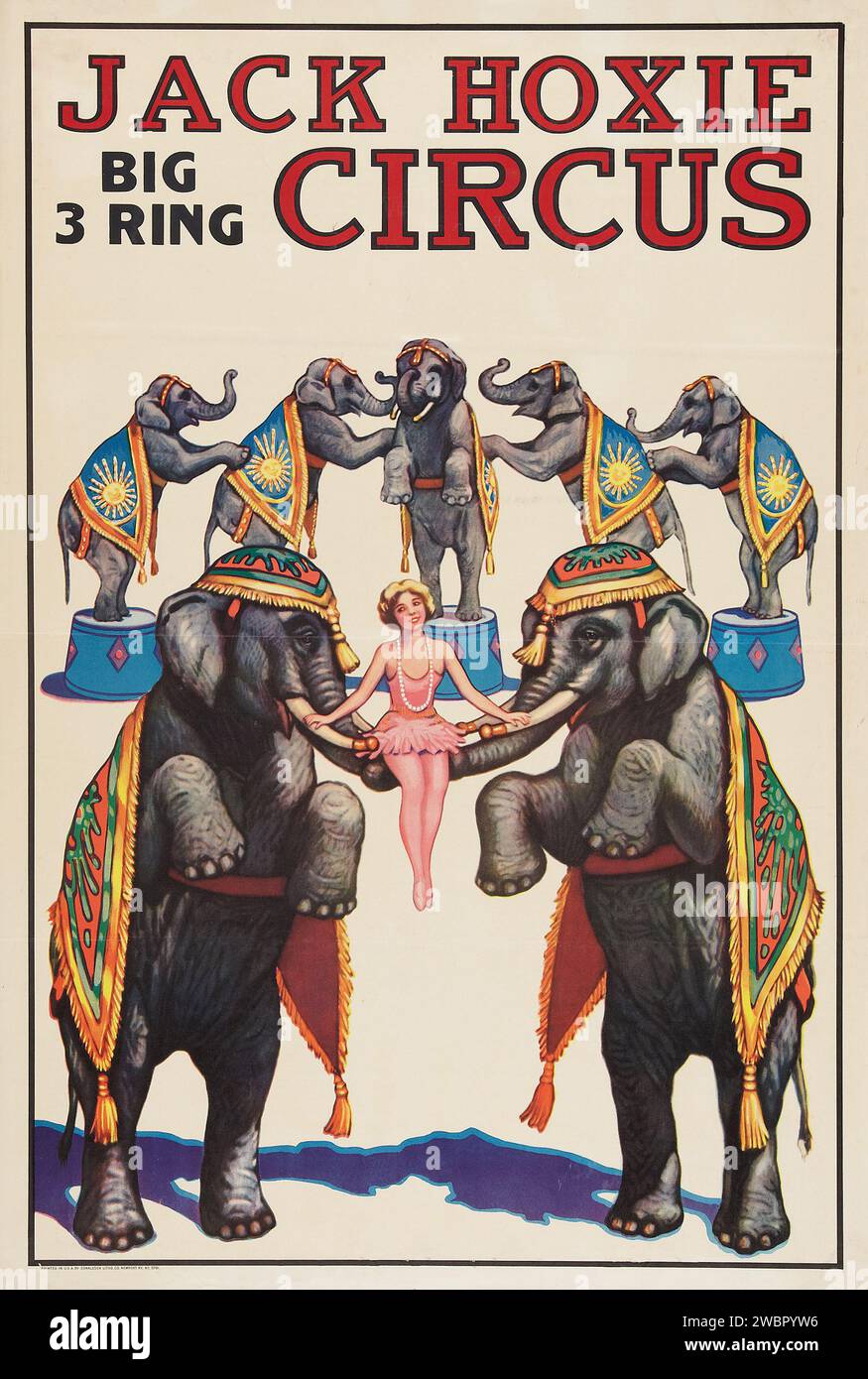 Vintage circus elephants hi-res stock photography and images - Alamy
