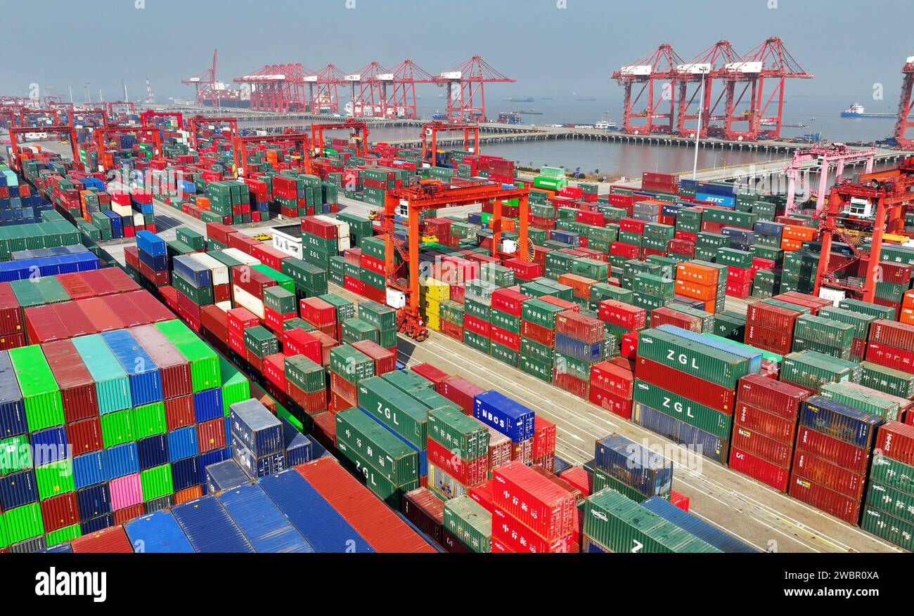 TAICANG, CHINA - JANUARY 12, 2024 - A batch of cars are about to be ...
