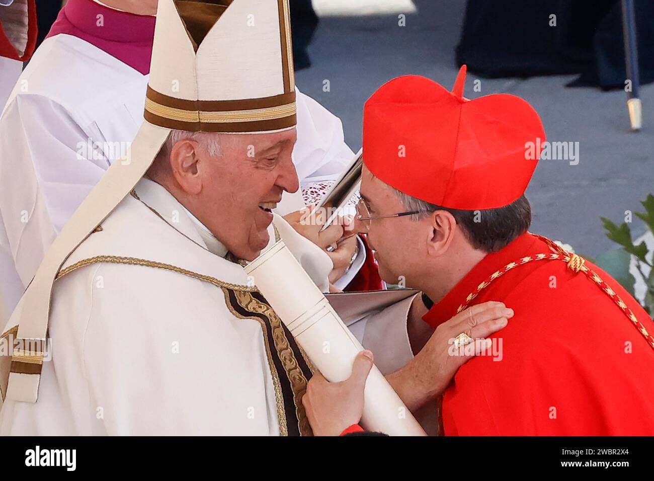 Cardinal americo manuel alves aguiar hi-res stock photography and ...