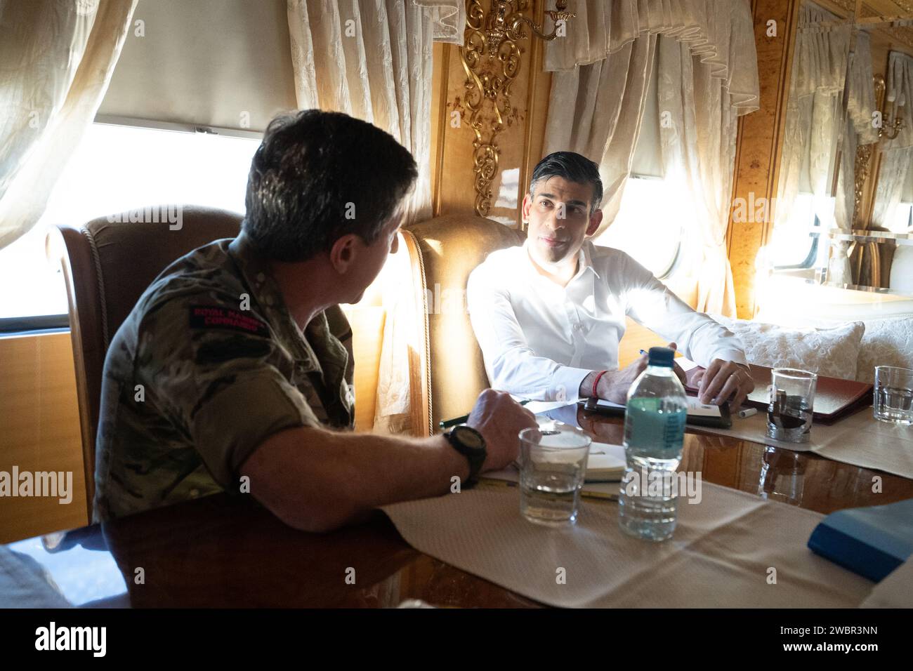 RETRANSMITTING WITH ADDITIONAL NAME Prime Minister Rishi Sunak, with ...