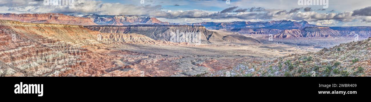 High-contrast panoramic image of the canyon landscape of the Arizona ...