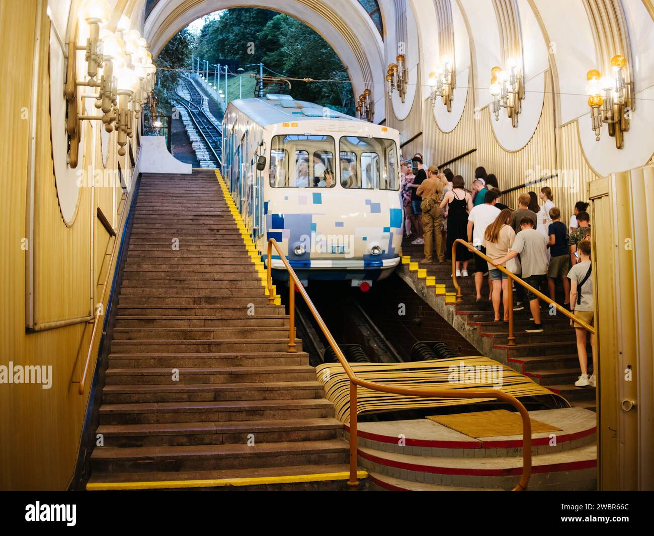 Passengers boarding the Kiev funicular Stock Photo - Alamy