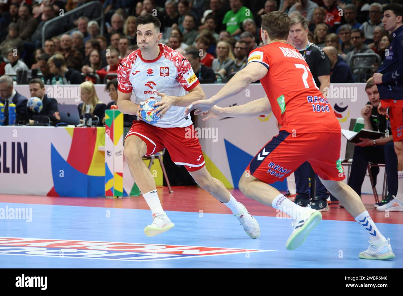 Berlin, Deutschland. 11th Jan, 2024. 11.01.2024, Mercedes-Benz-Arena ...