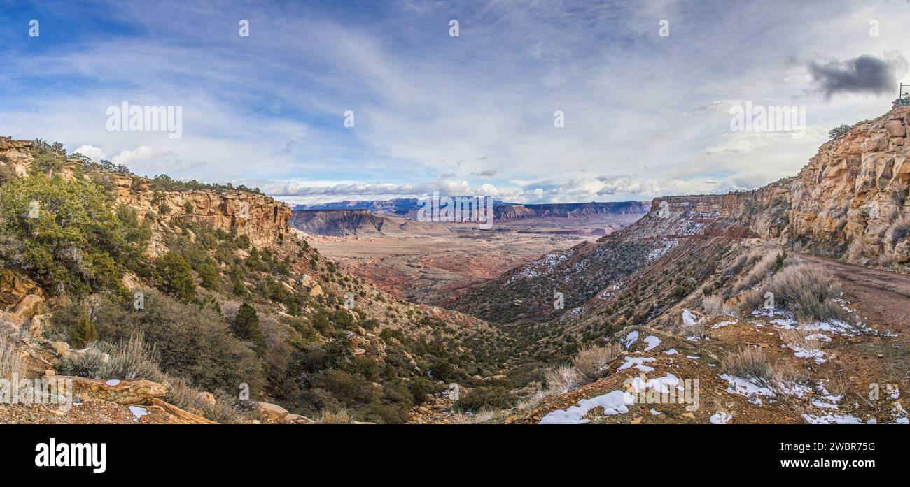 High-contrast panoramic image of the canyon landscape of the Arizona ...