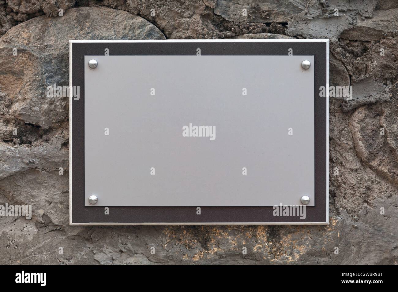 Nameplate on wall hi-res stock photography and images - Alamy