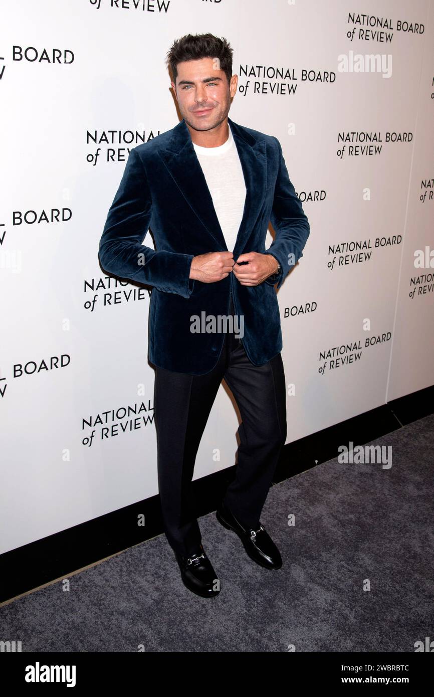 Zac Efron bei der National Board of Review Awards Gala 2024 im Cipriani ...