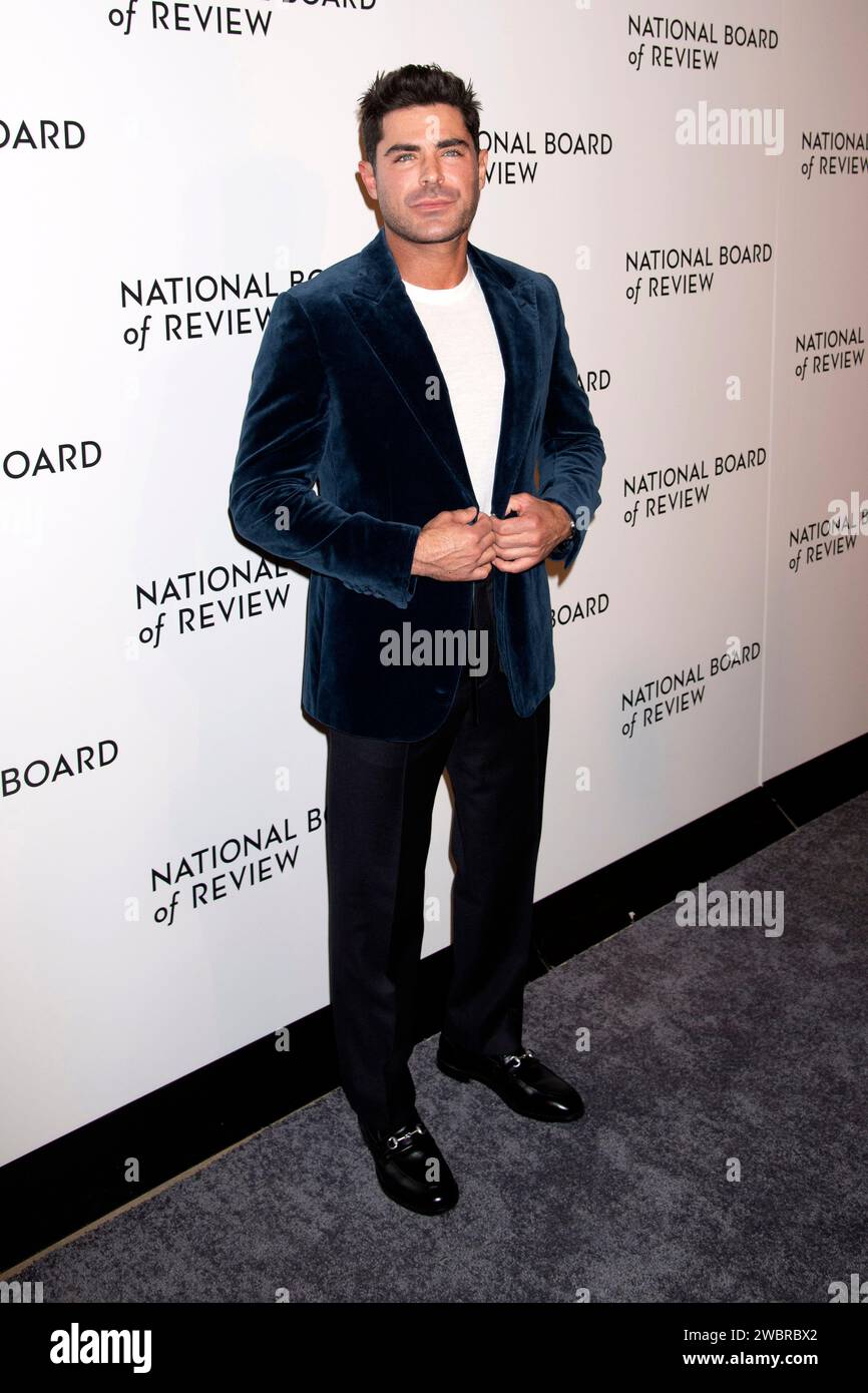 Zac Efron bei der National Board of Review Awards Gala 2024 im Cipriani ...