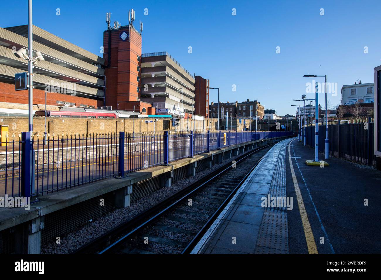 Gravesend Railway station, Kent, UK Gravesend railway station serves ...