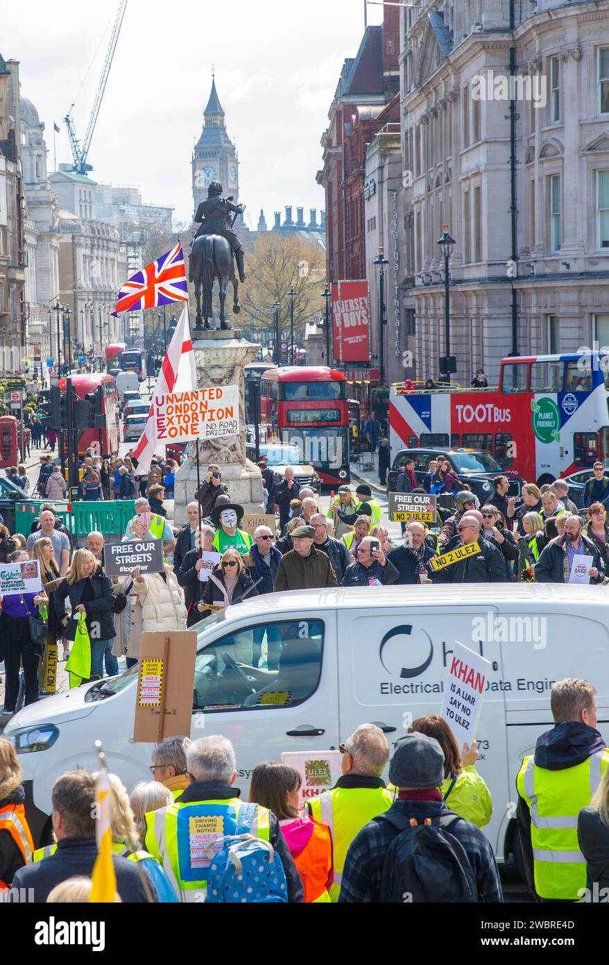 Protesters gather during an anti-ULEZ expansion protest around ...