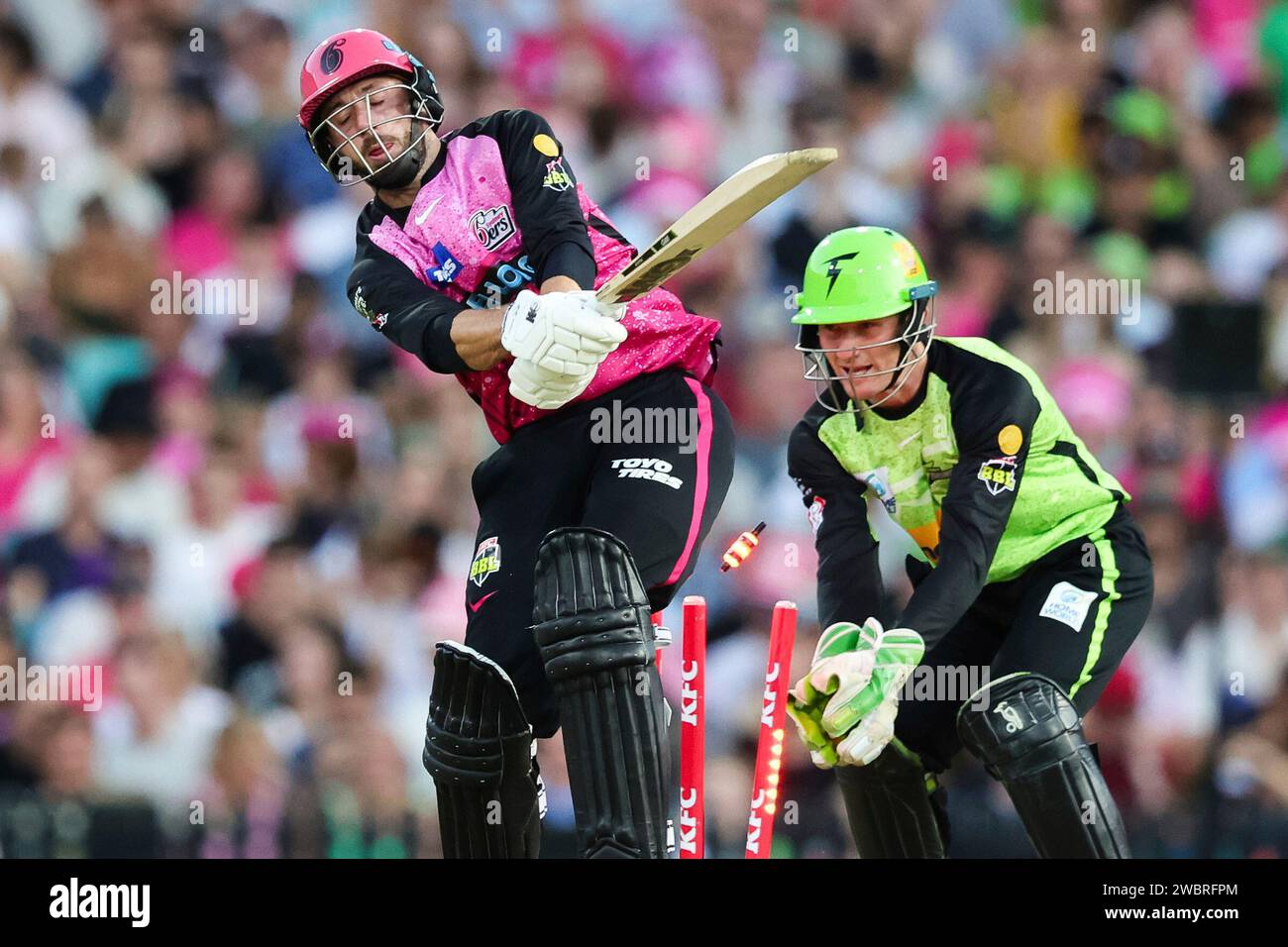 SYDNEY, AUSTRALIA - JANUARY 12: Sydney Sixers player James Vince is ...