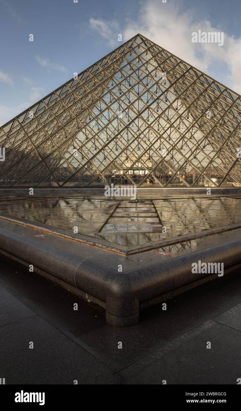 France, Paris - Jan 03, 2024 - At the front of Famous Louvre Museum and ...