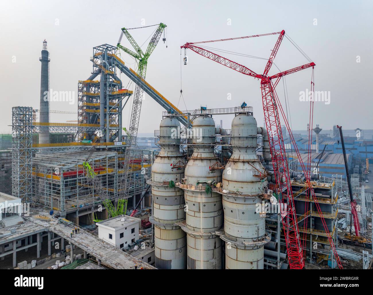 HUAI'AN, CHINA - JANUARY 12, 2024 - Workers work at the construction ...