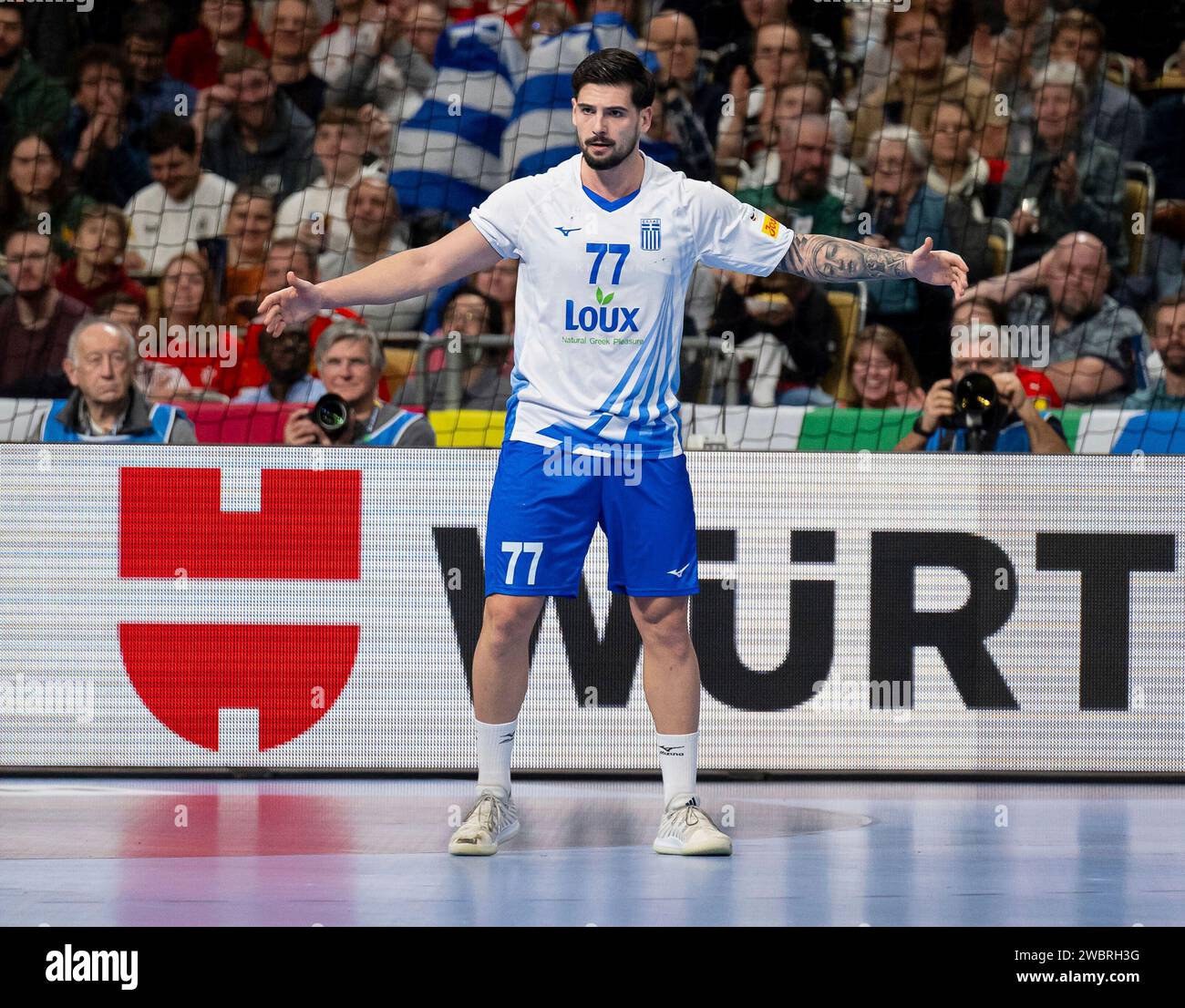 Muenchen, Deutschland. 11th Jan, 2024. Savvas Savvas (Griechenland ...