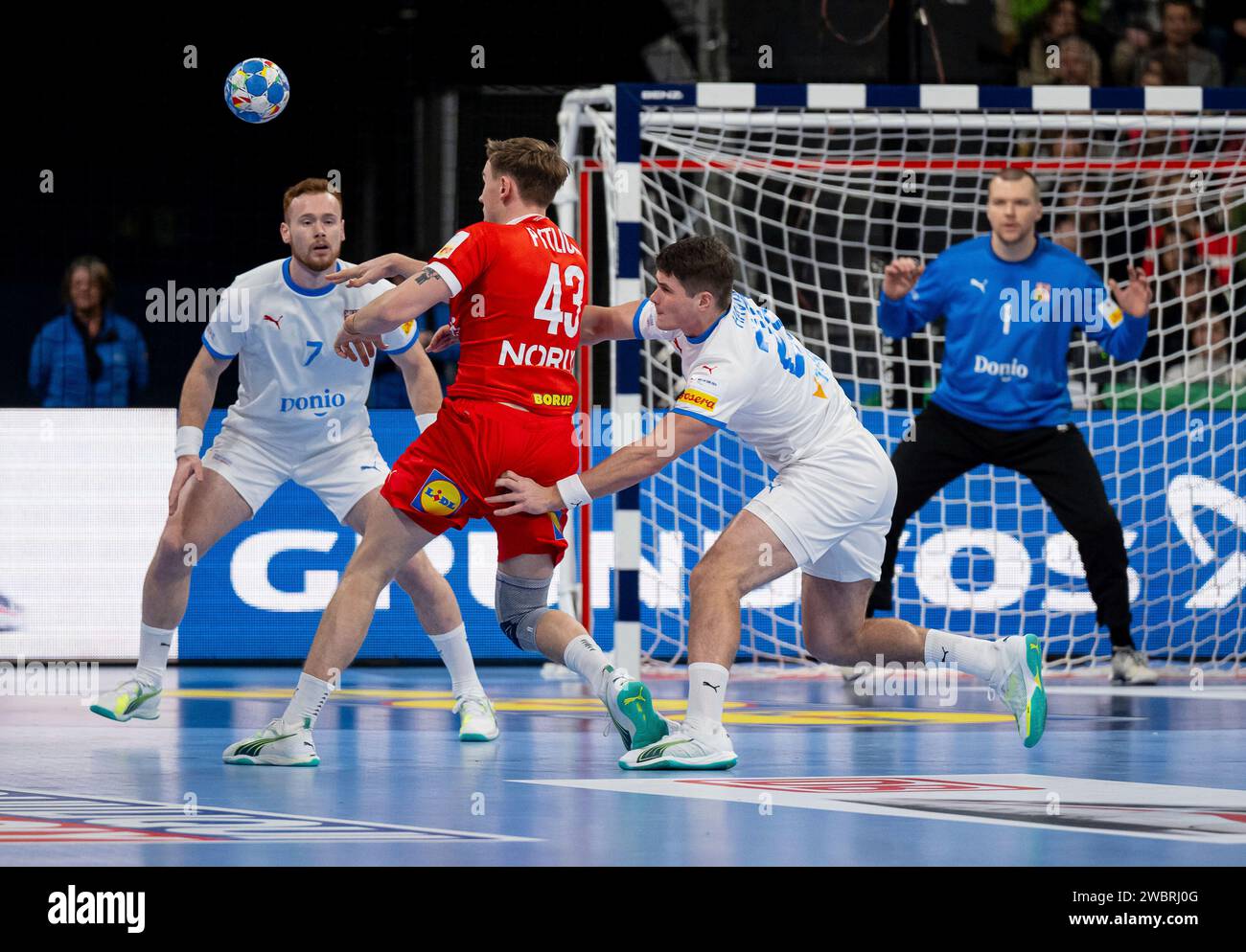 Muenchen, Deutschland. 11th Jan, 2024. Tomas Piroch (Tschechien/Czechia ...