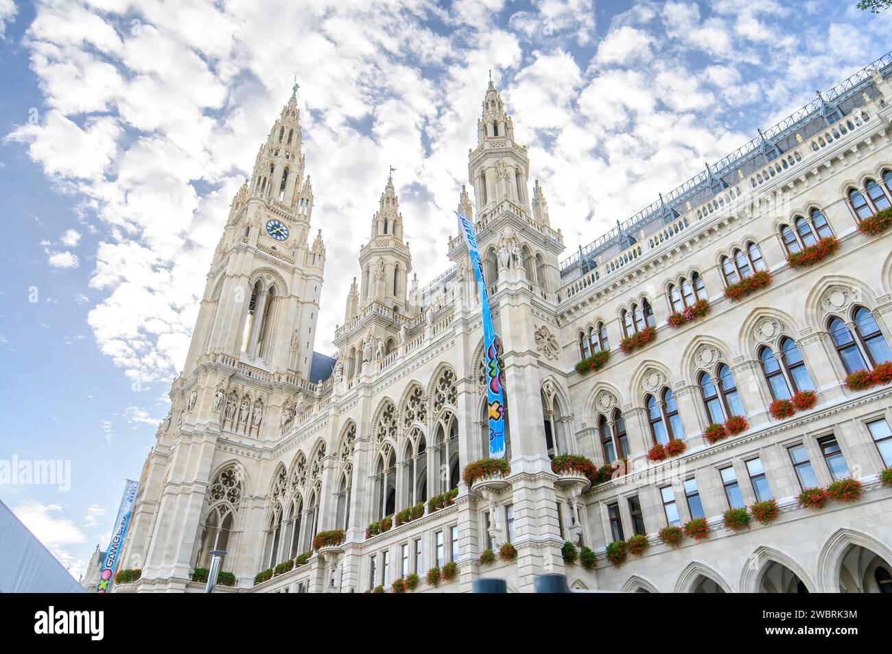 Rathaus palace hi-res stock photography and images - Alamy