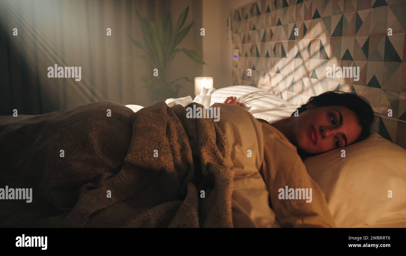 girl wakes up in the morning Stock Photo - Alamy