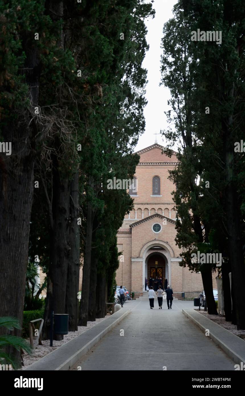 Sant'anselmo rome hi-res stock photography and images - Alamy