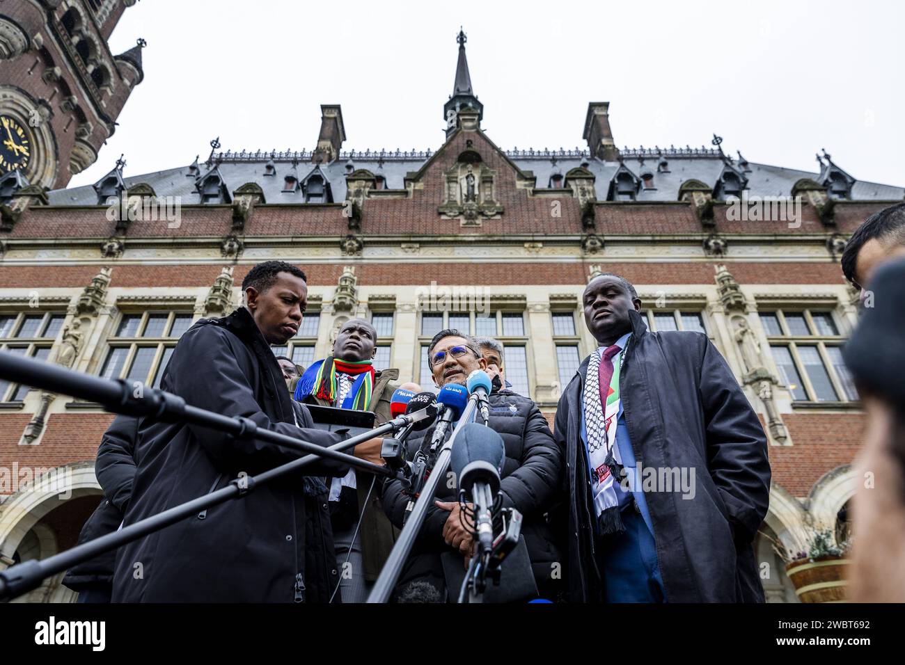 THE HAGUE - The South African delegation speaks to the press before the ...
