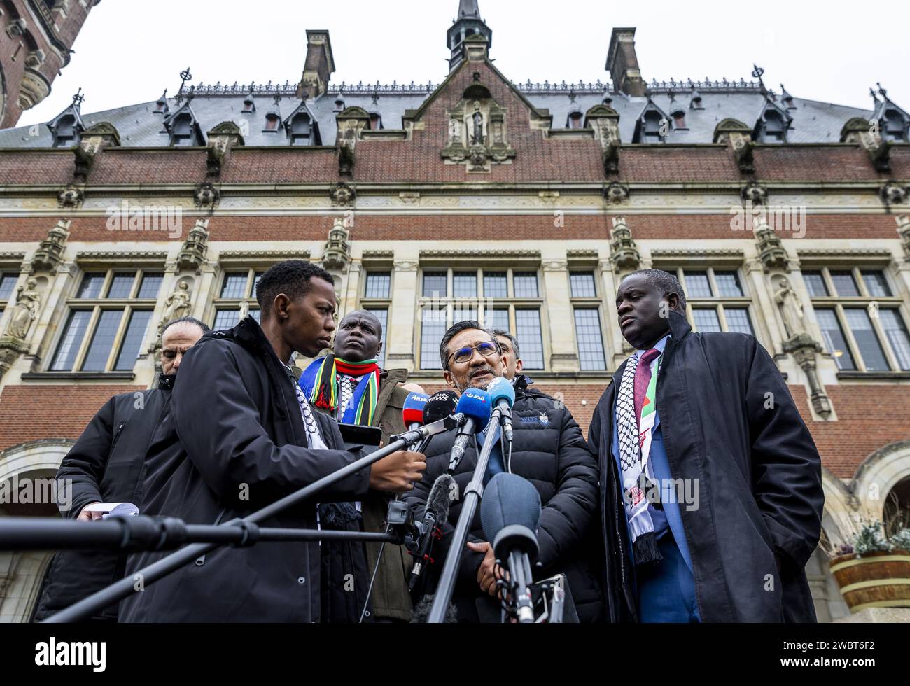 THE HAGUE - The South African delegation speaks to the press before the ...
