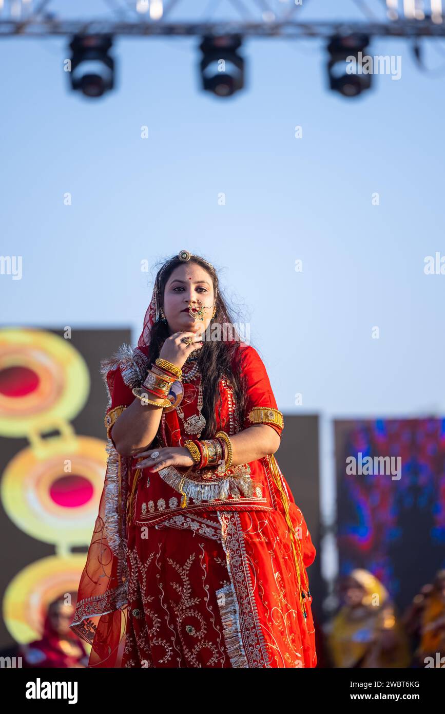 Portrait of young beautiful indian female in ethnic rajasthani dress ...
