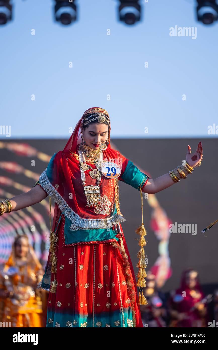 Portrait of young beautiful indian female in ethnic rajasthani dress ...