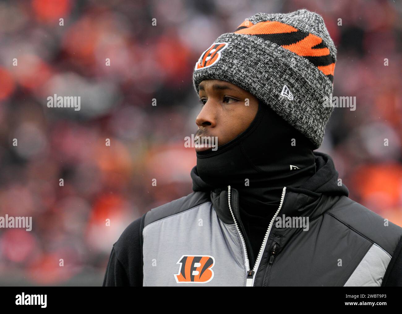 Cincinnati Bengals wide receiver Tee Higgins stands on the sidelines ...
