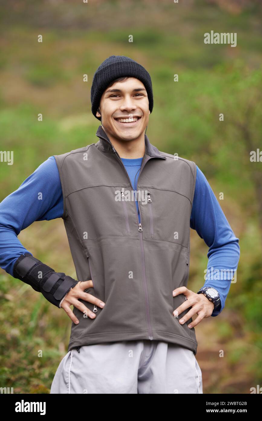 Portrait of trail runner in the mountains hi-res stock photography and ...