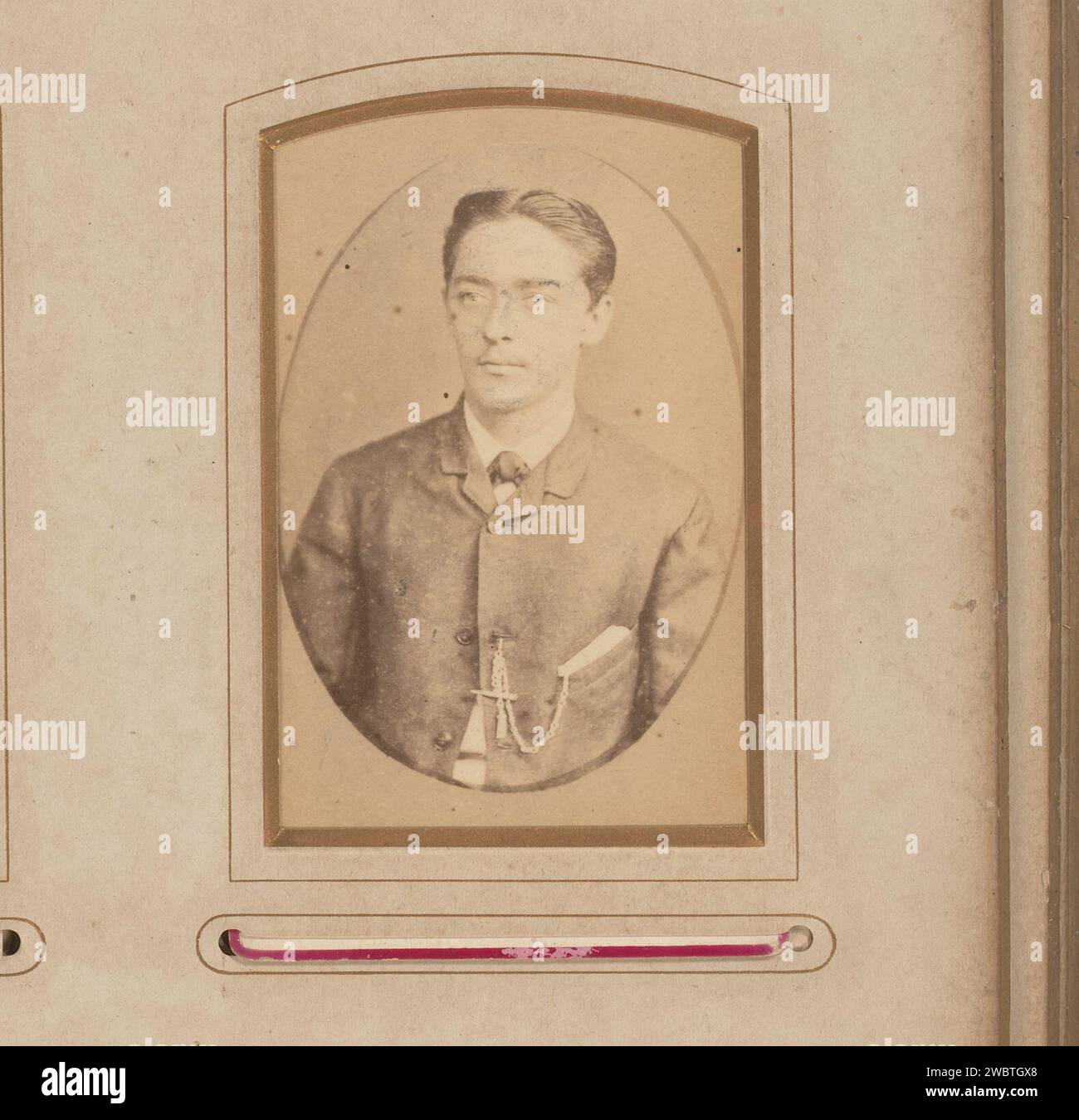 Portrait of a man, J.B. Jasper, 1870 - 1899 Photograph. visit card This photo is part of an ...