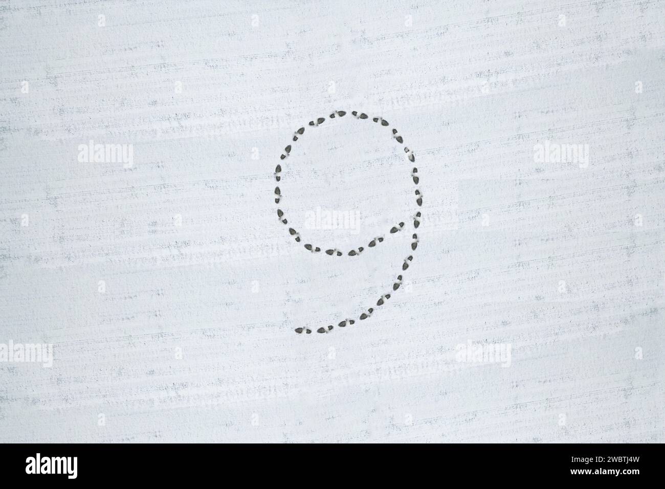 Number 9 type typeface hi-res stock photography and images - Alamy