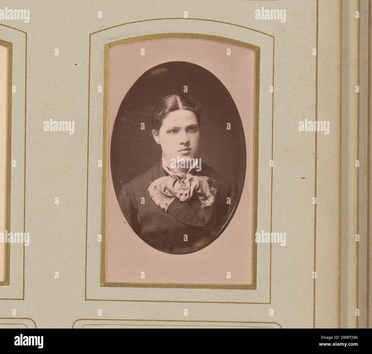 Van hoeter hi-res stock photography and images - Alamy