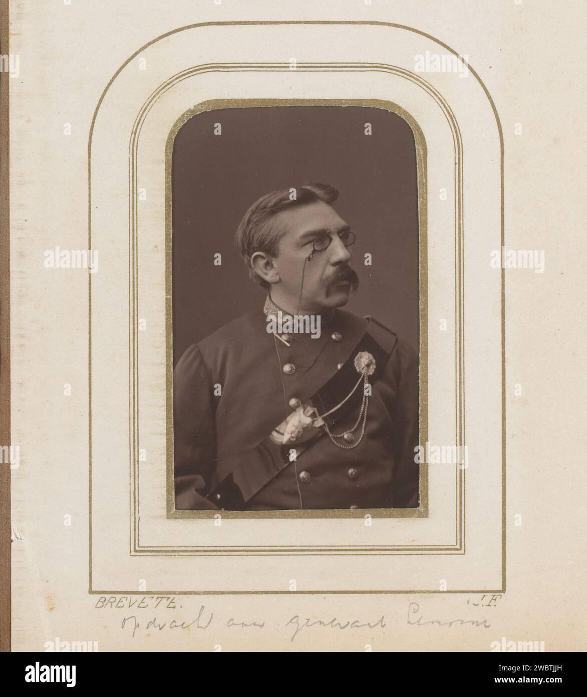 Portrait of a man in uniform with glasses, Géruzet Frères, 1882 ...