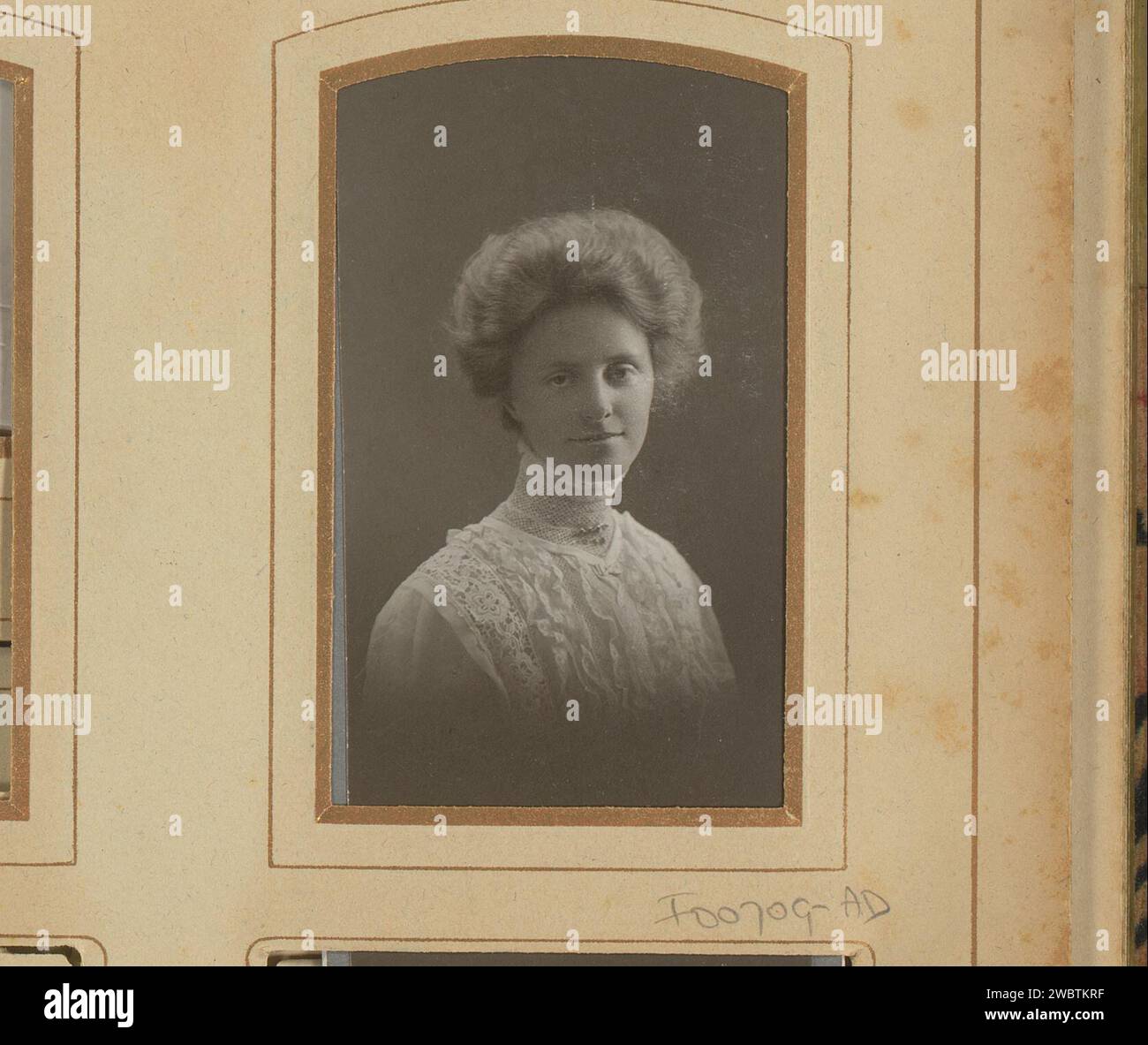 Visit lausanne hi-res stock photography and images - Alamy