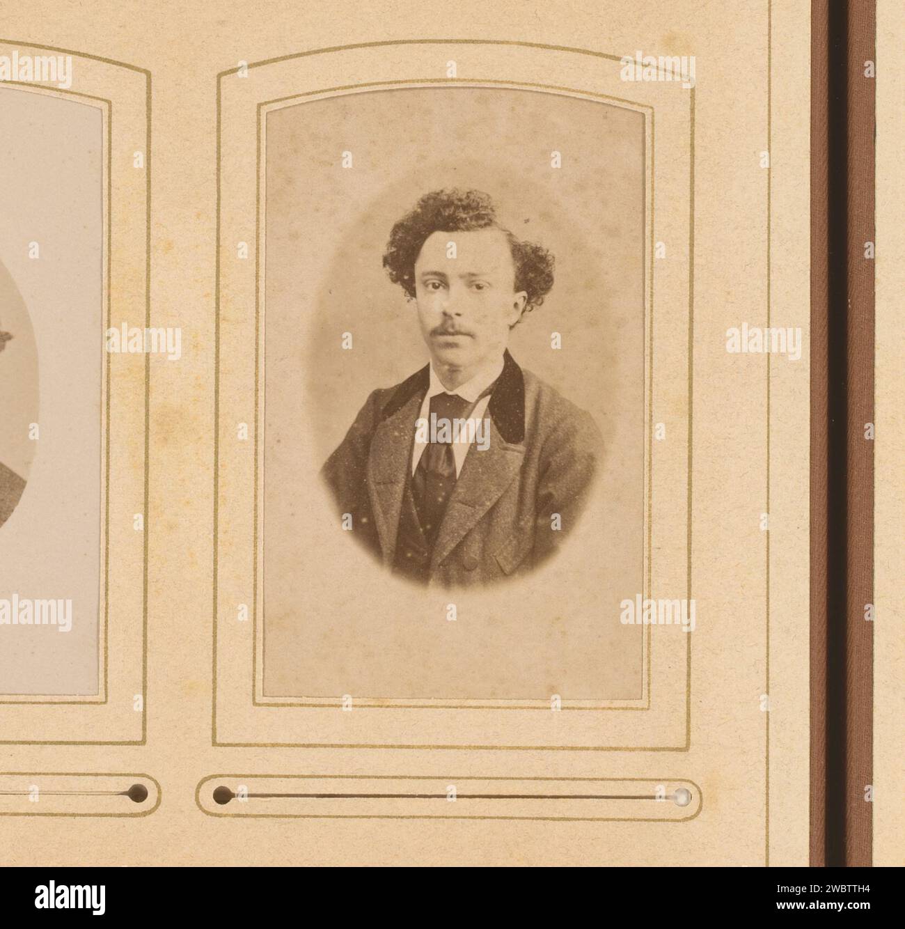 Portrait of a man with tie, P. Siewers & Son, 1857 - 1898 Photograph ...