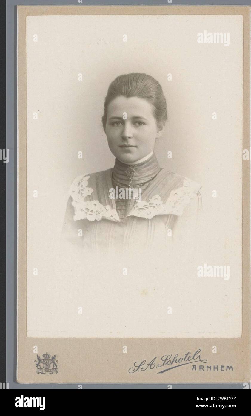 Portrait of an unknown young woman, Stephanus Adrianus Schotel, 1903 ...