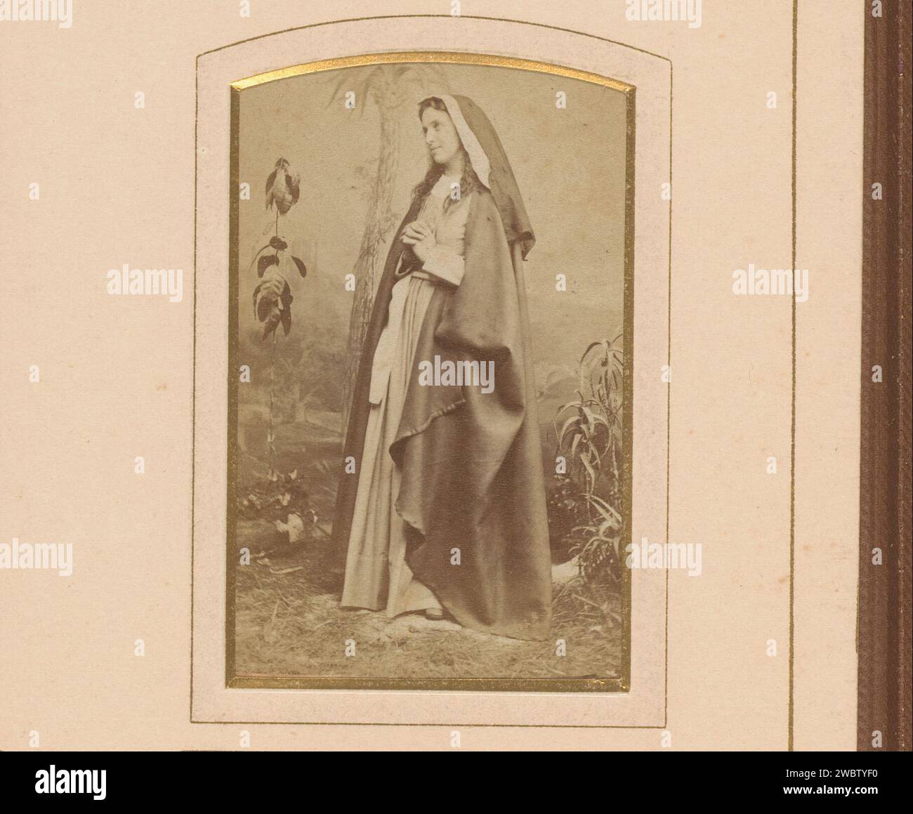 Scene from the passion game in Oberammergau in 1870, depicted Franziska ...