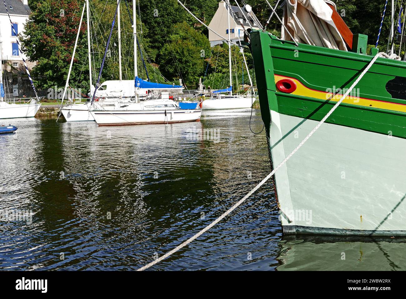 Cap-Sizun, Belle Angele party, Pont-Aven port, Finistere, Bretagne ...