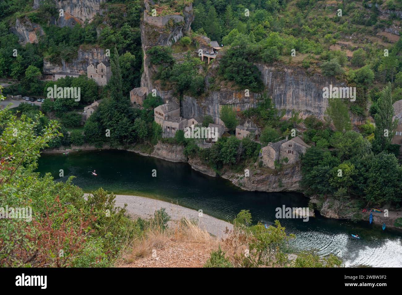le village médieval de Sainte enimie au coeur de la vallée du Tarn et l ...