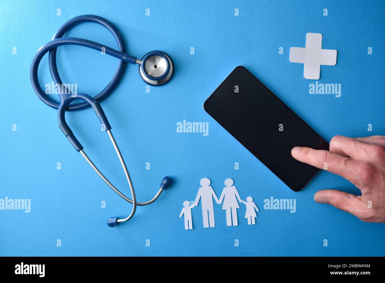 Smartphone for healthcare hi-res stock photography and images - Alamy