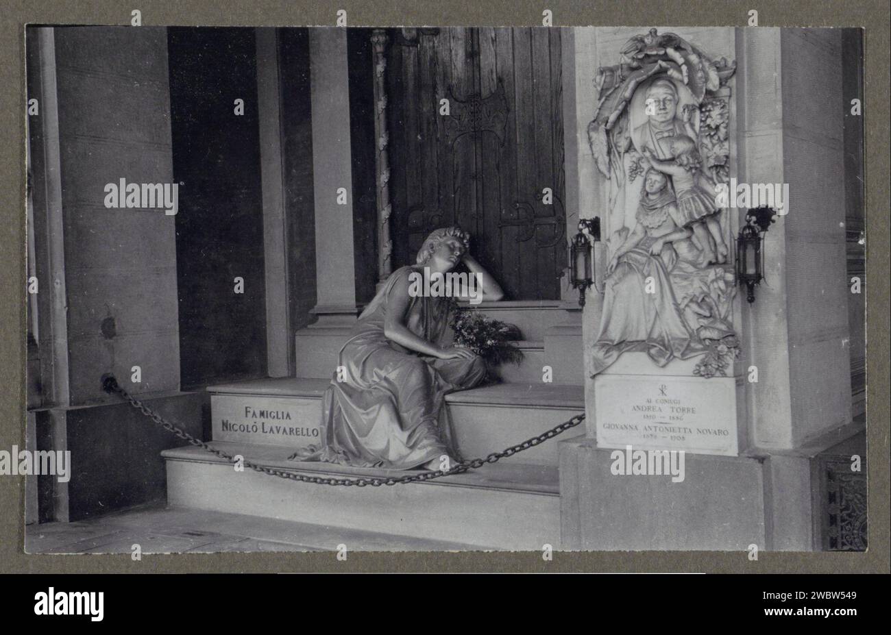 Graftombe of the Nicolò Lavarello family, Anonymous, 1920 - 1930 ...