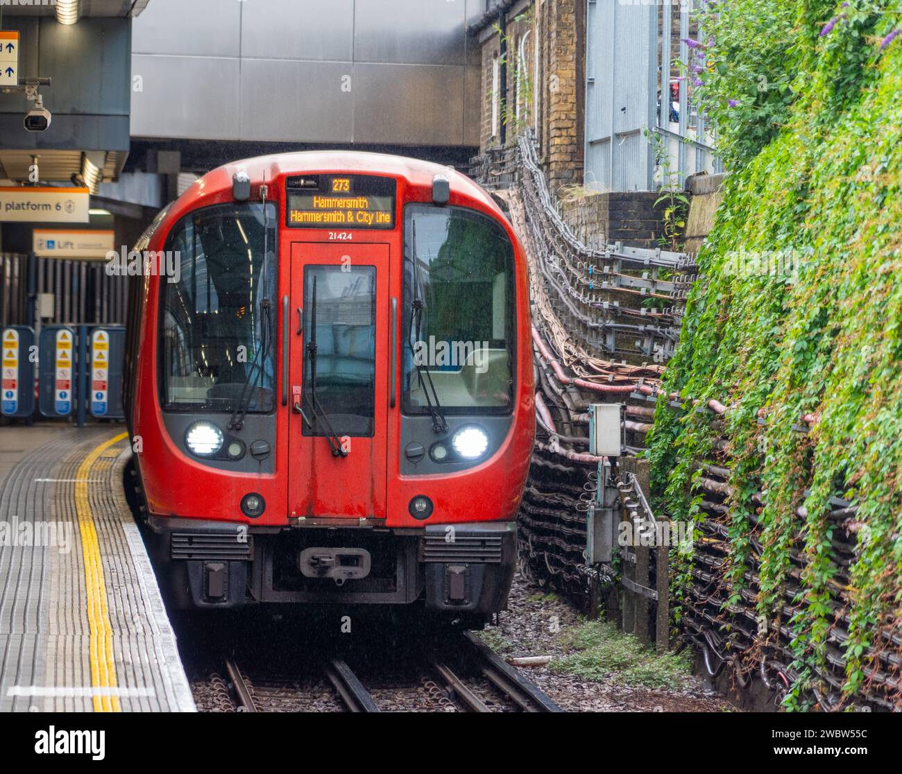 London England UK January 10th 2024 South London Overground Underground ...