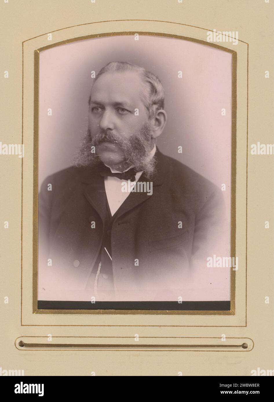 Portrait of a man with mustache and sideburns, L. Stüting, 1880 - 1920 ...