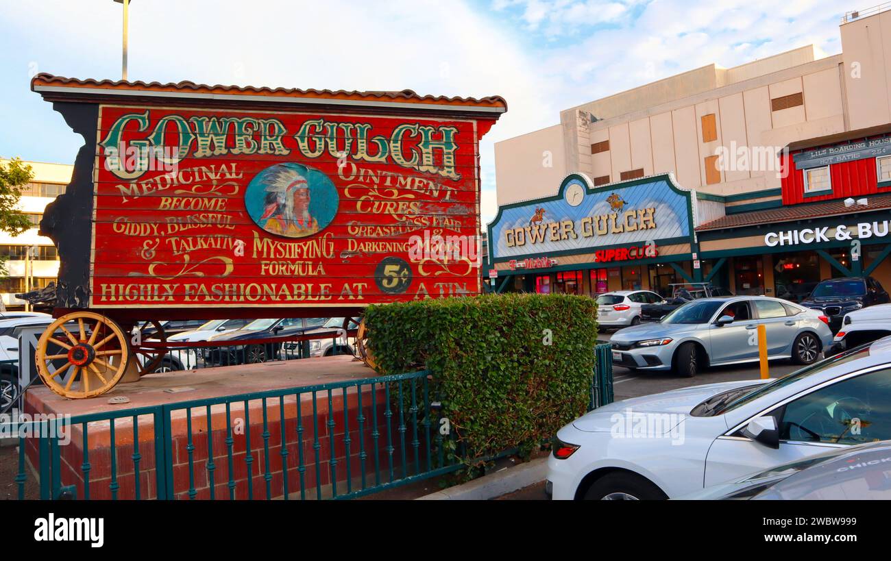 Los Angeles, California: Gower Gulch, vintage western medicine show ...