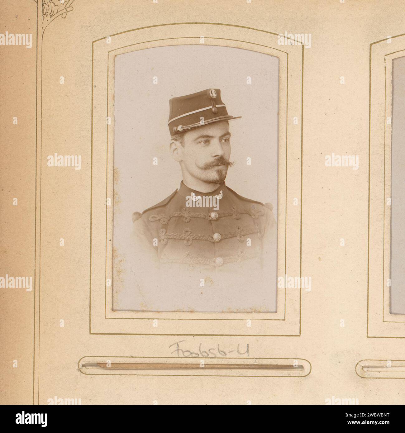 Portrait of a man in military uniform, Edmond Sacré, 1890 - 1920 ...