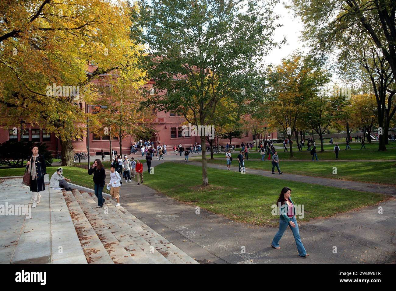 Cambridge, Massachusetts, USA, Steps of Memorial Church in Harvard Yard ...