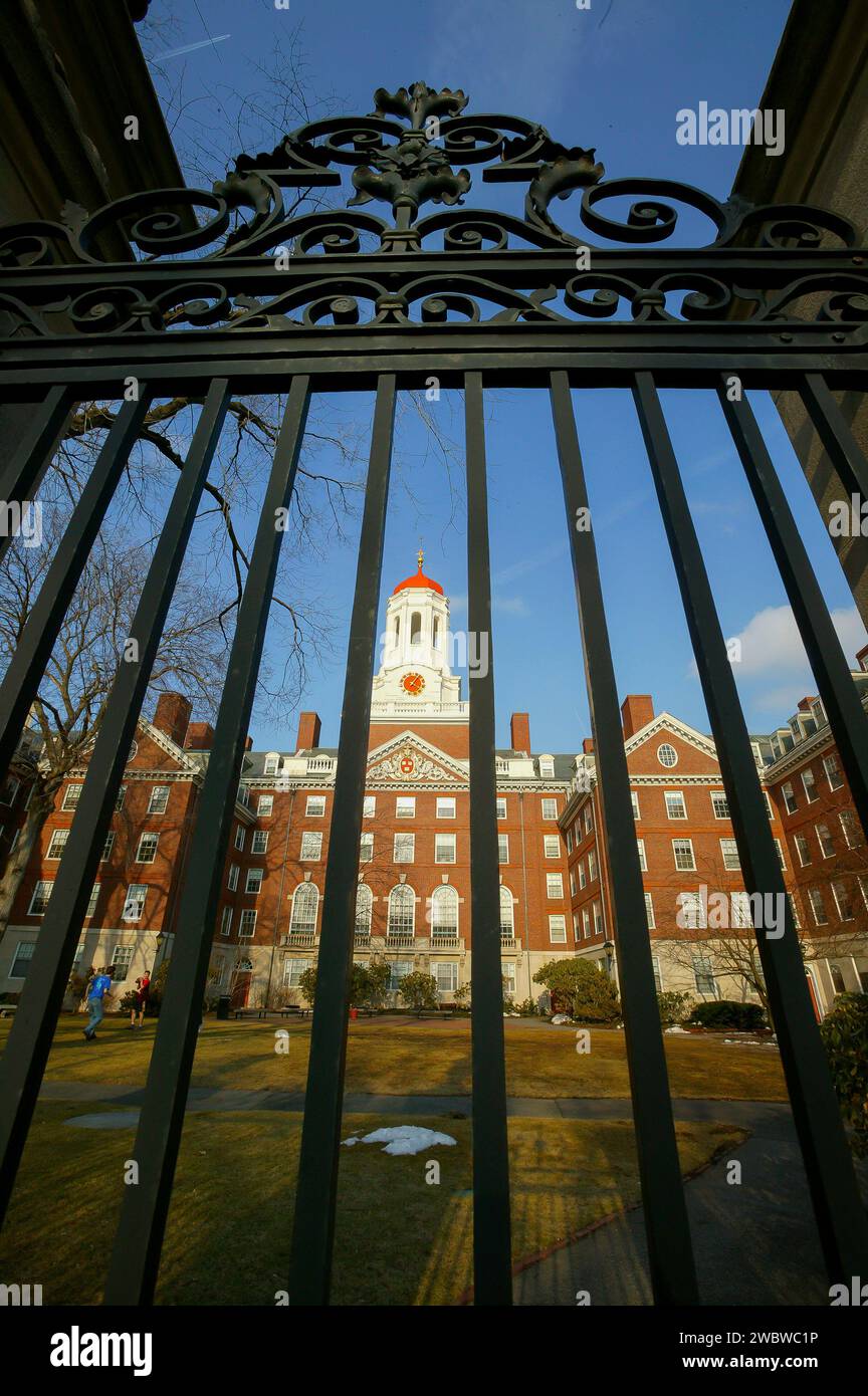 Under graduate housing hi-res stock photography and images - Alamy