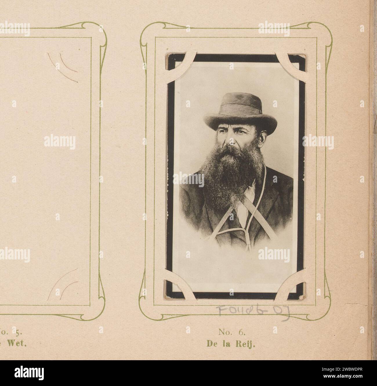 Photo production of a portrait of Koos de la Rey, Anonymous, 1904 ...