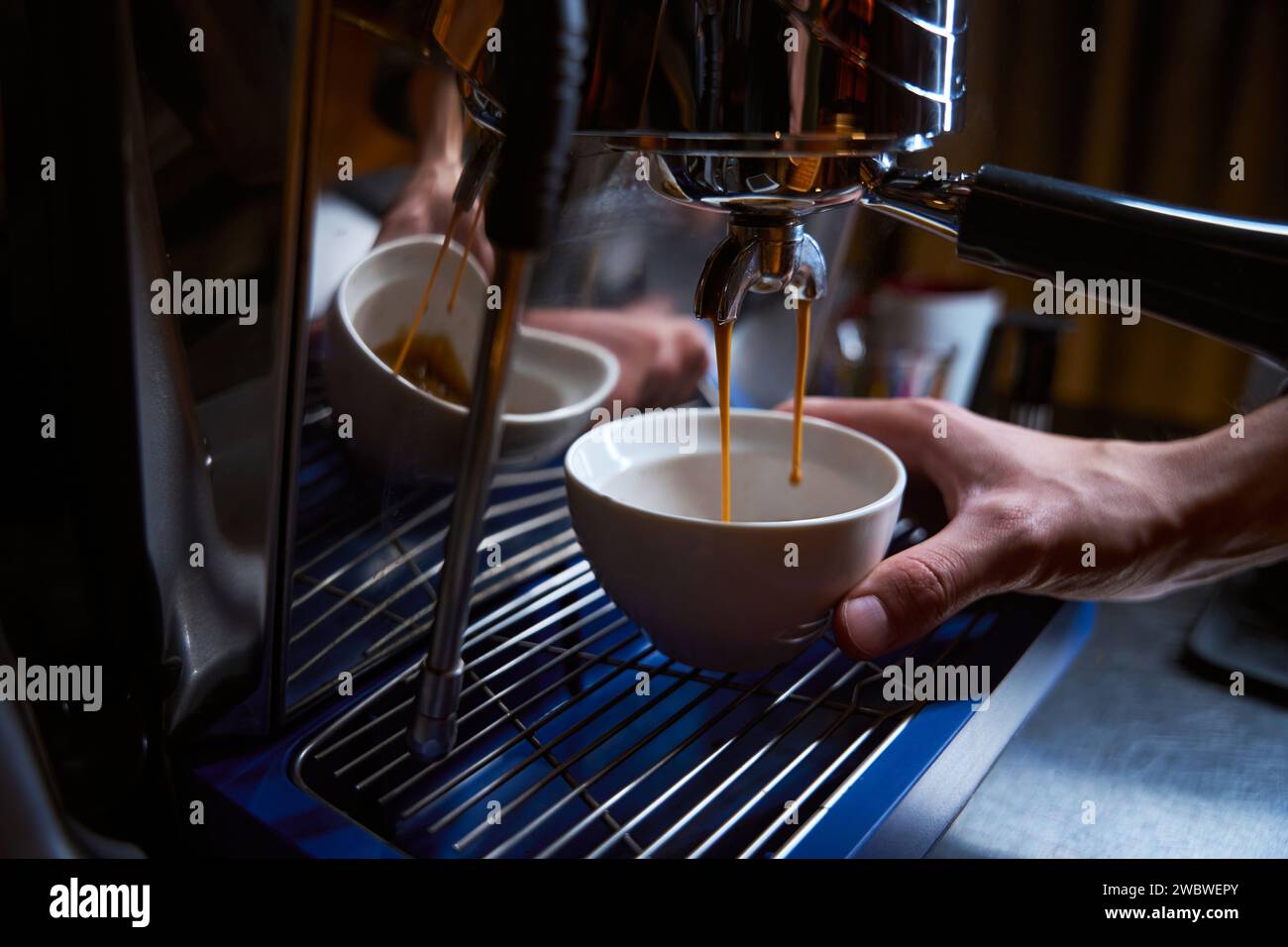 Barista using coffee machine hi-res stock photography and images - Alamy